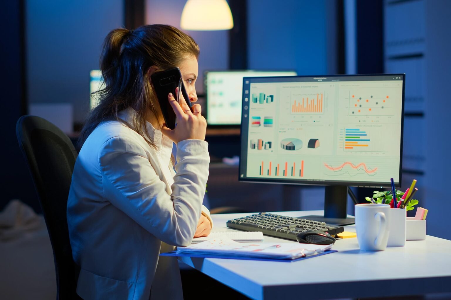 Strategic Reporting Dashboards: Illuminating Growth Pathways ...